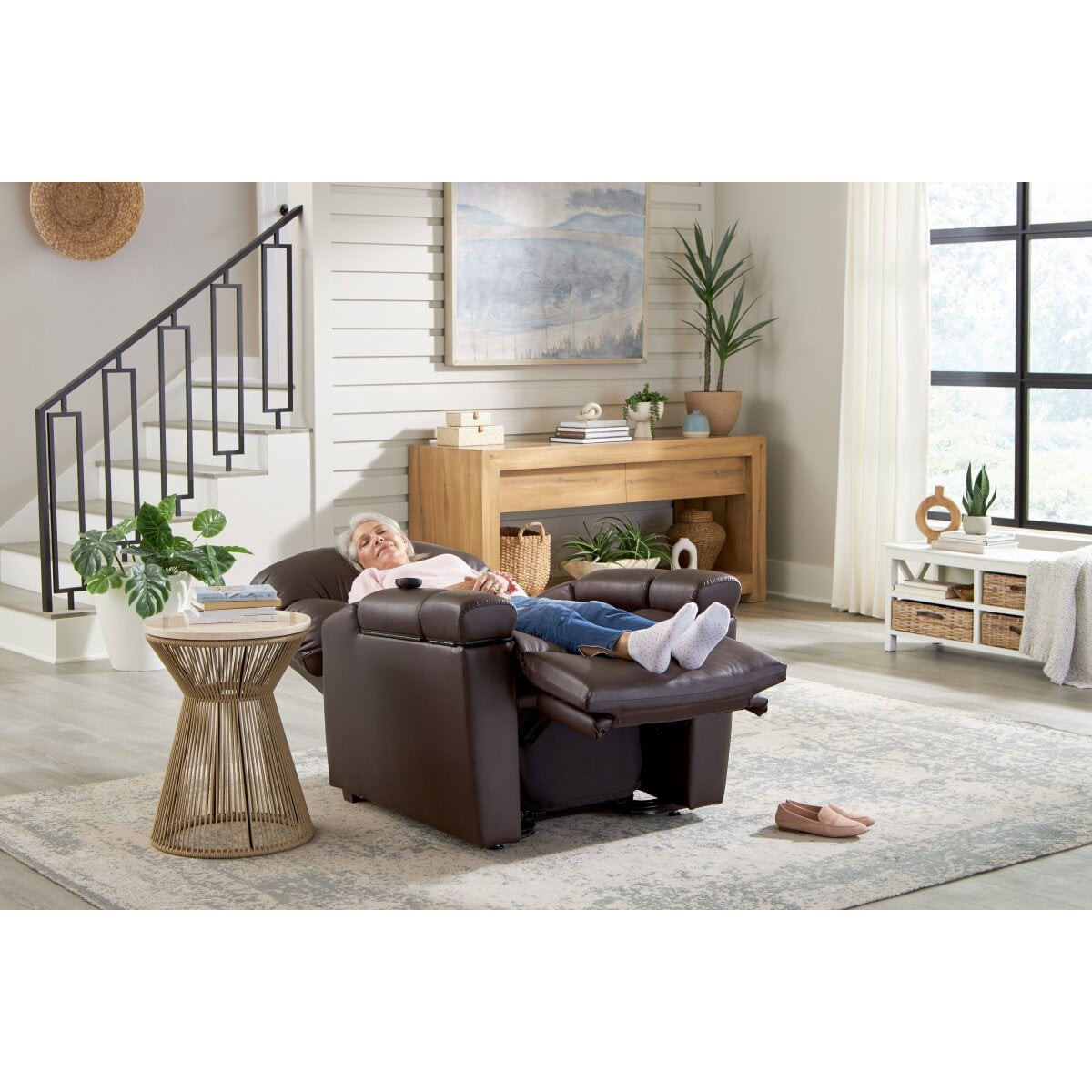 Maya Power Lift Chair Recliner – Talsma Furniture - West Michigan's ...
